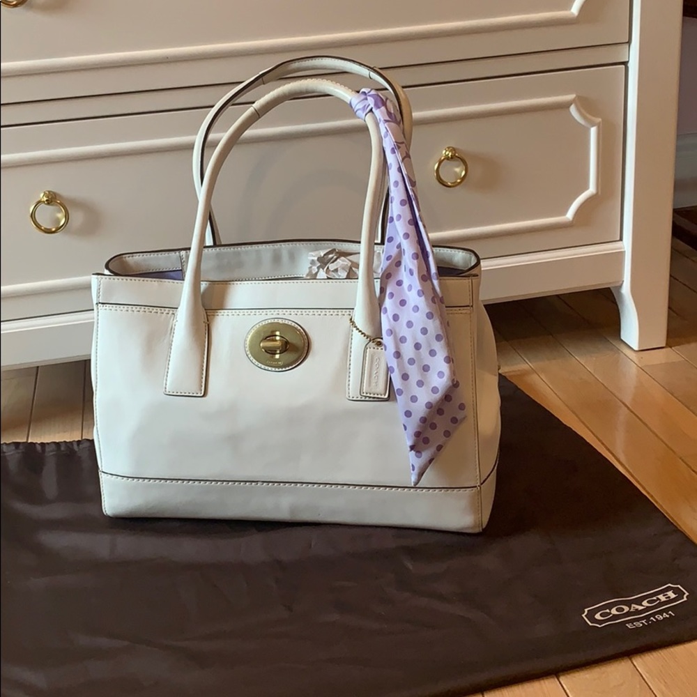 Authentic Coach Madeline Hampton Shoulder Carryall - Gem